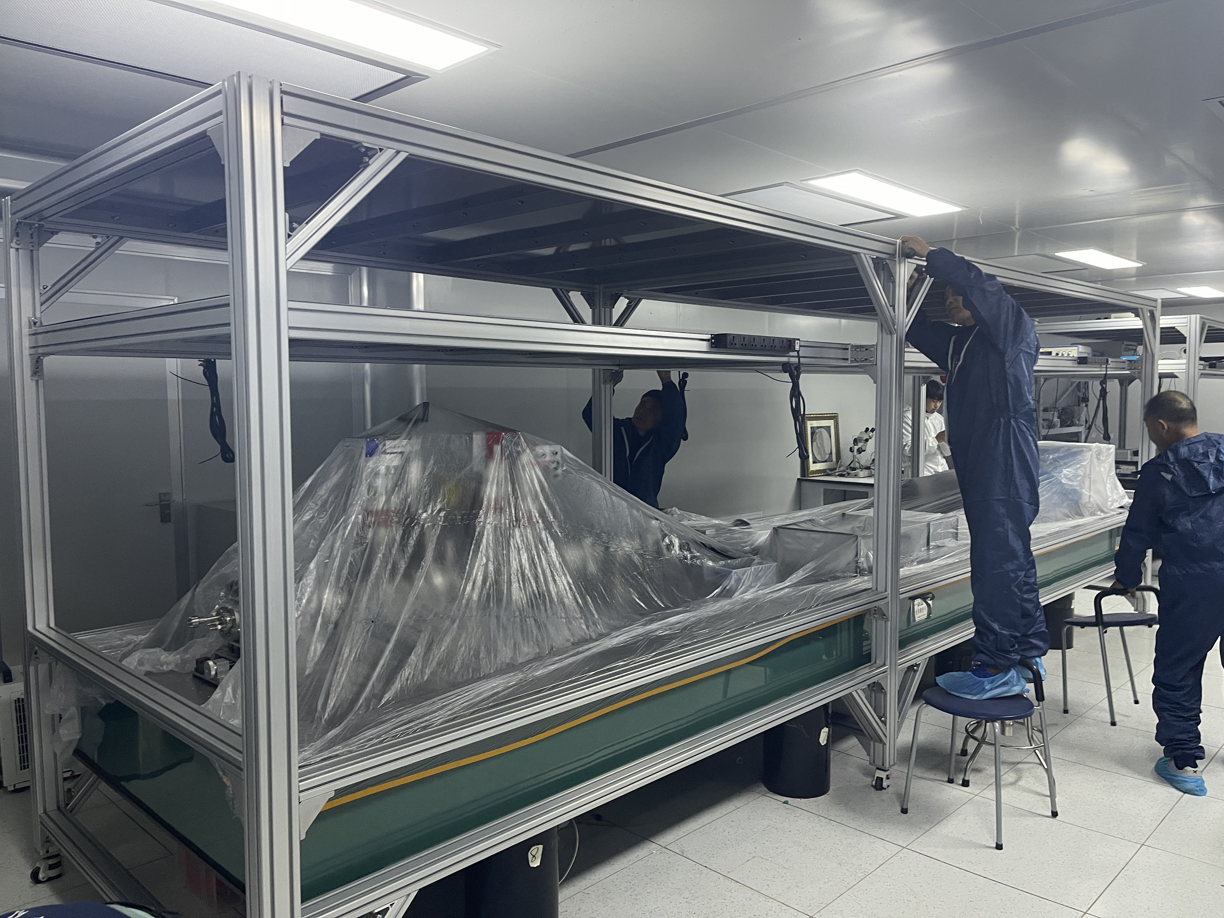 The second delivery：Aluminum Optical-Table-Shelves installed in Tongji ...